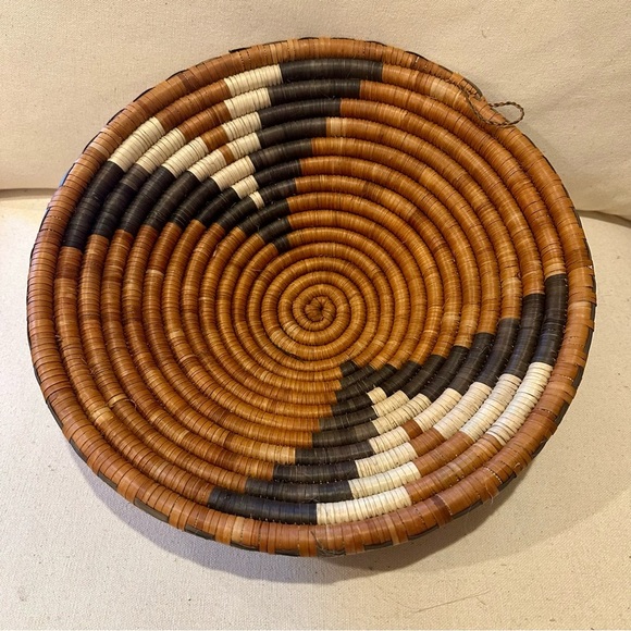 Mainly Baskets | Accents | Nwt Artist Africa Basket Hanger 3 Handmade ...